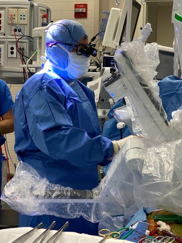 Photos from the first Robotic-Assisted TruForm™ Annuloplasty Ring ...