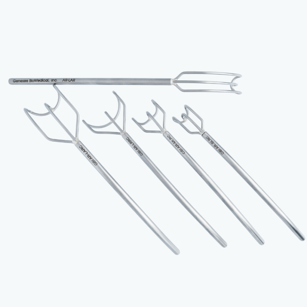 Adult Curved Sternal Retractor - Genesee BioMedical Inc. | Design ...